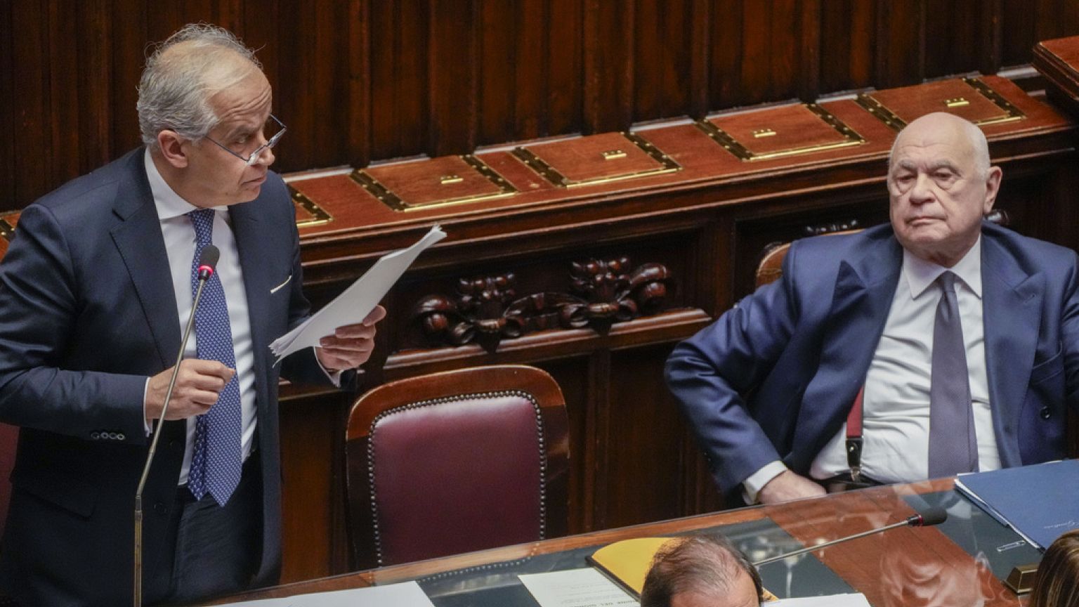 Caso Almasri, informativa al Parlamento dei ministri Nordio e Piantedosi: attacchi dall ...