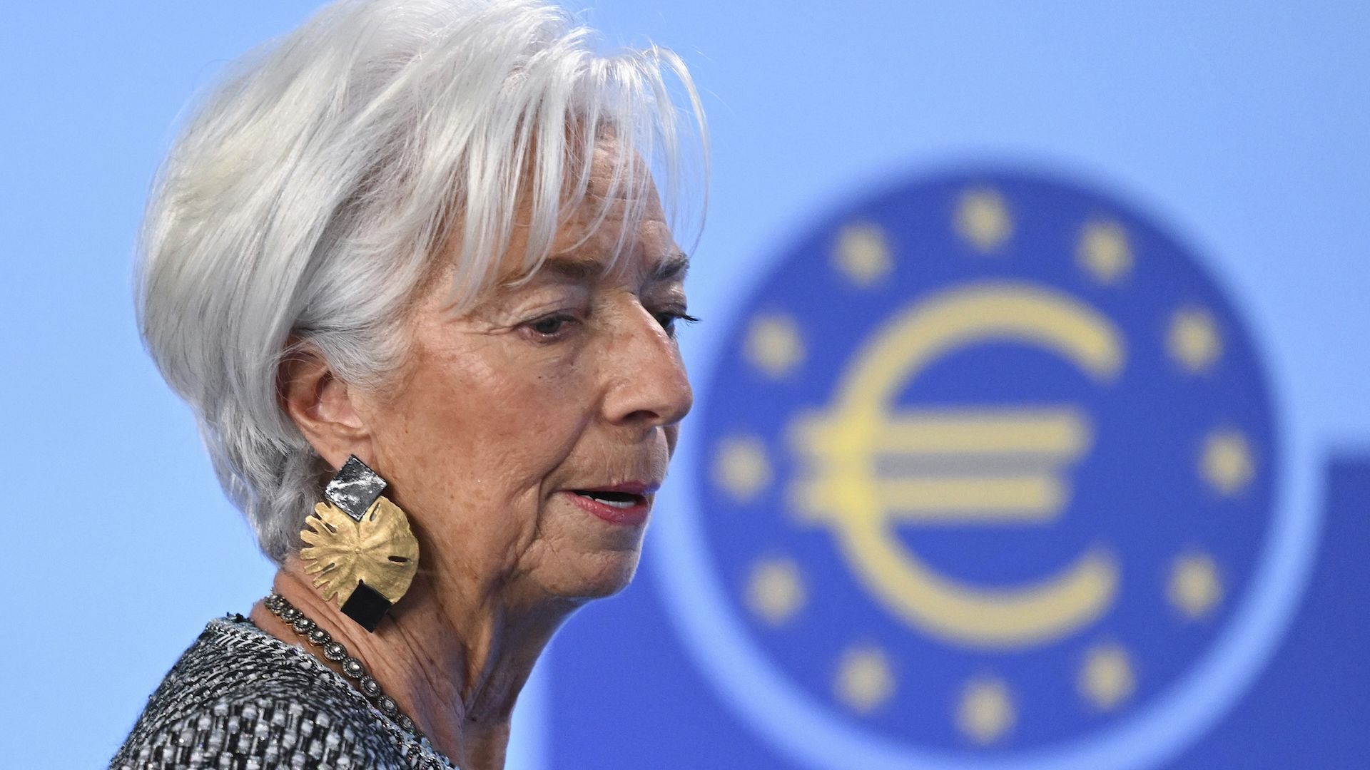 Bce: Lagarde annuncia calo dell'inflazione e sponsorizza l'euro ...