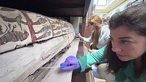 Archaeologists unearth ceramic-filled tomb of 3000-year-old priest in ...