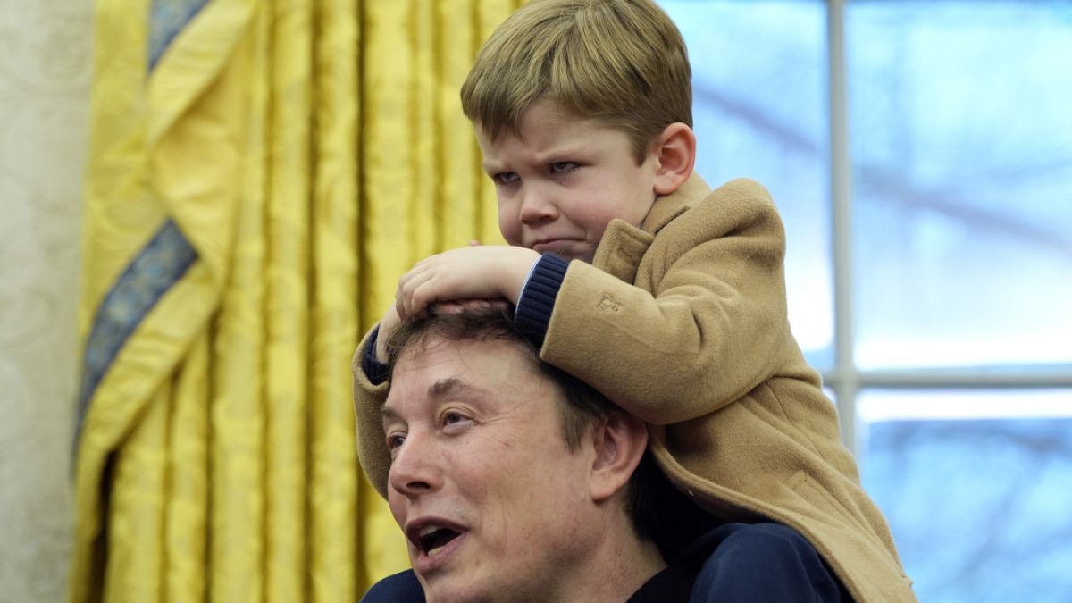 Elon Musk'ın 13. çocuğu 5 ay önce dünyaya gelmiş: 'Zarlar atıldı ...