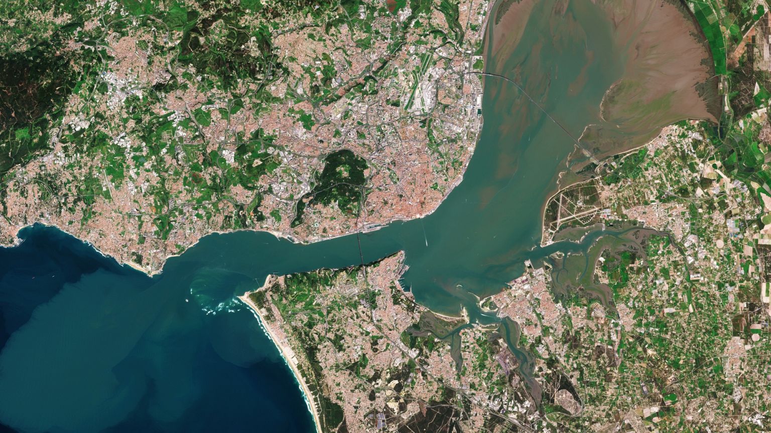 Lisbon hit by 4.8 magnitude earthquake, no damage reported | Euronews