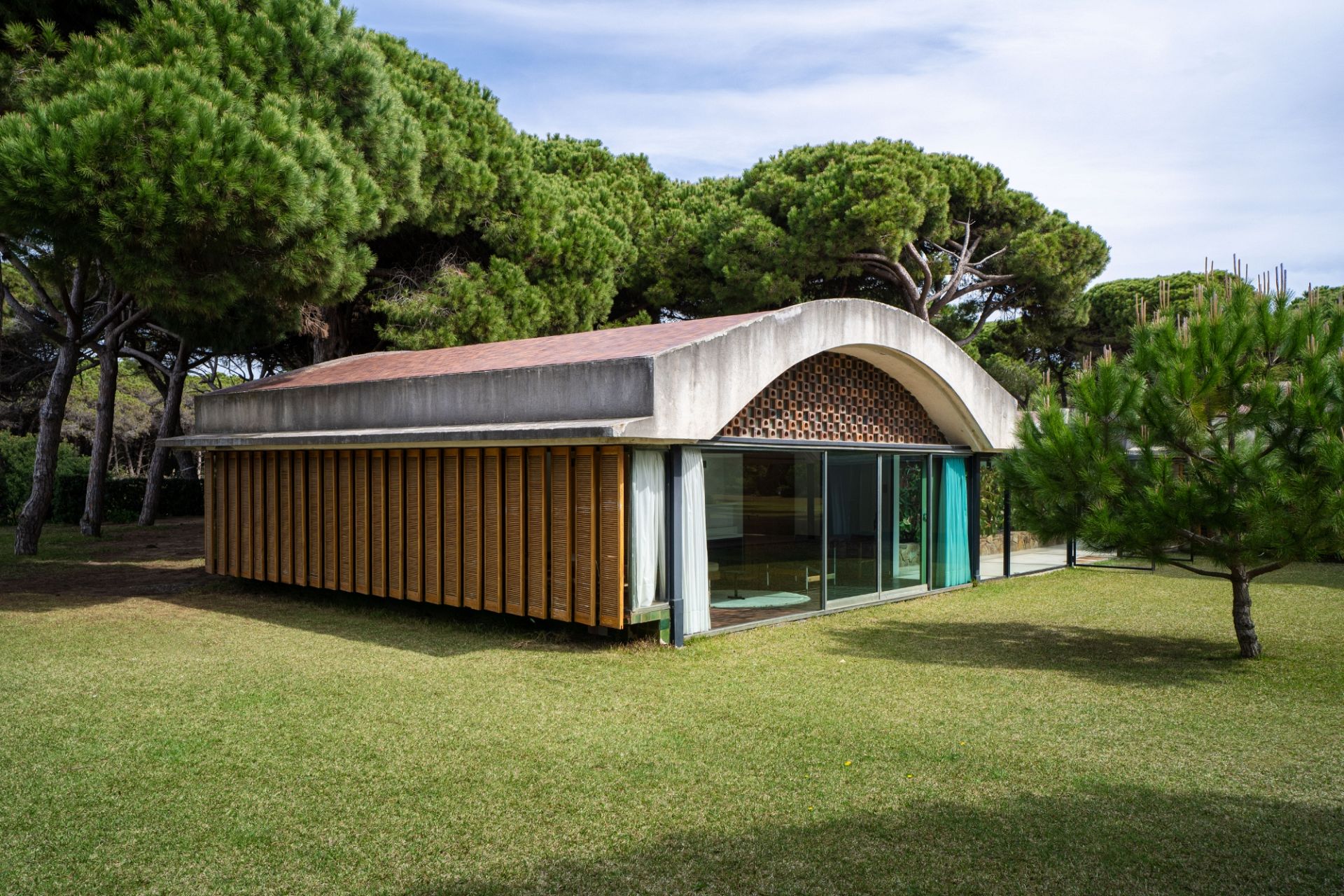 Casa Gomis, a salvo: la joya arquitectónica rescatada por el Estado ...