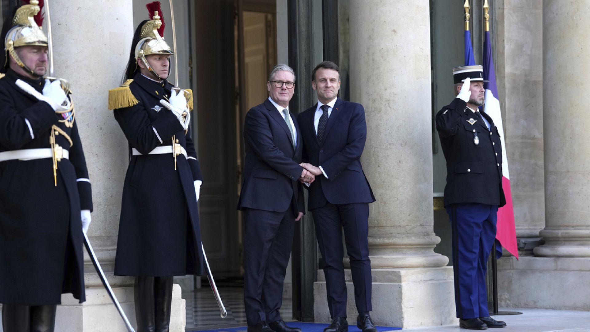French President Macron and UK PM Keir Starmer invited to White House ...