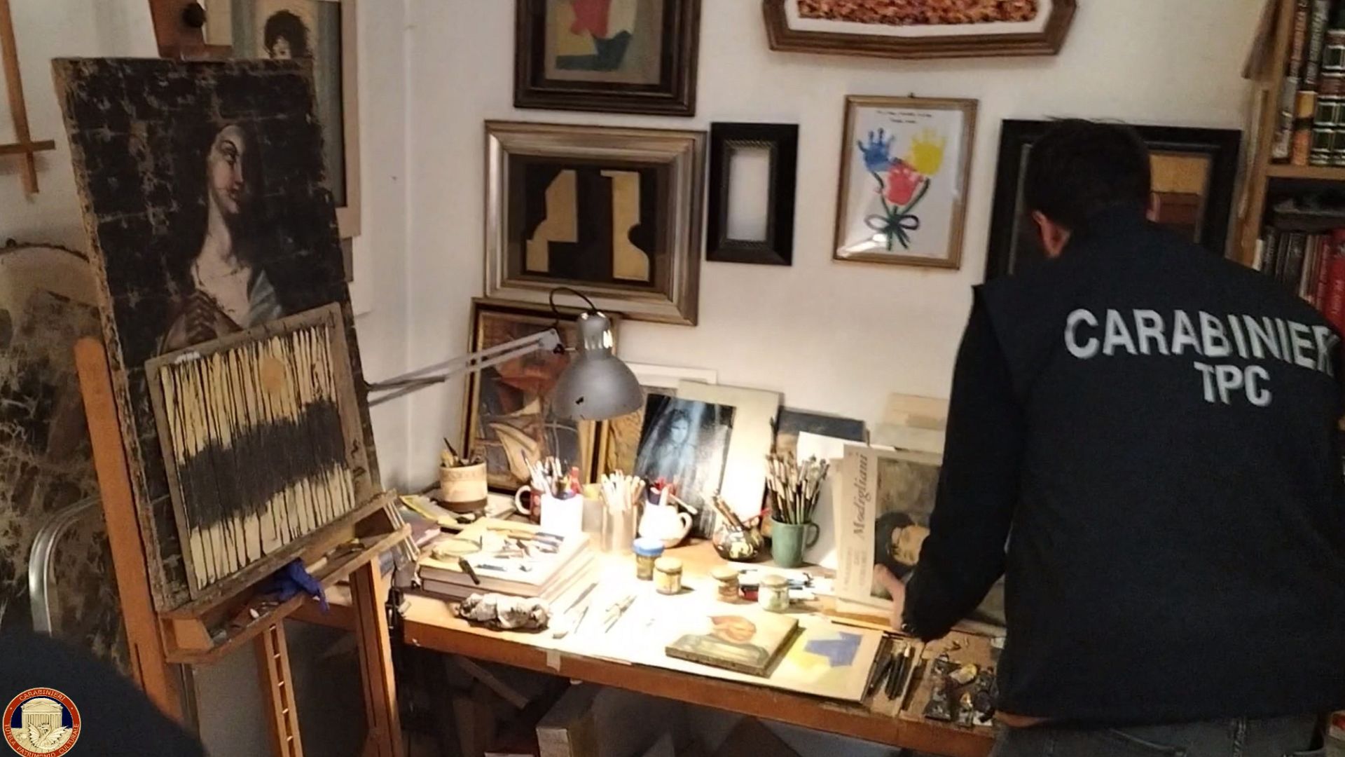 Italian police uncover secret art forgery workshop in Rome selling fake ...