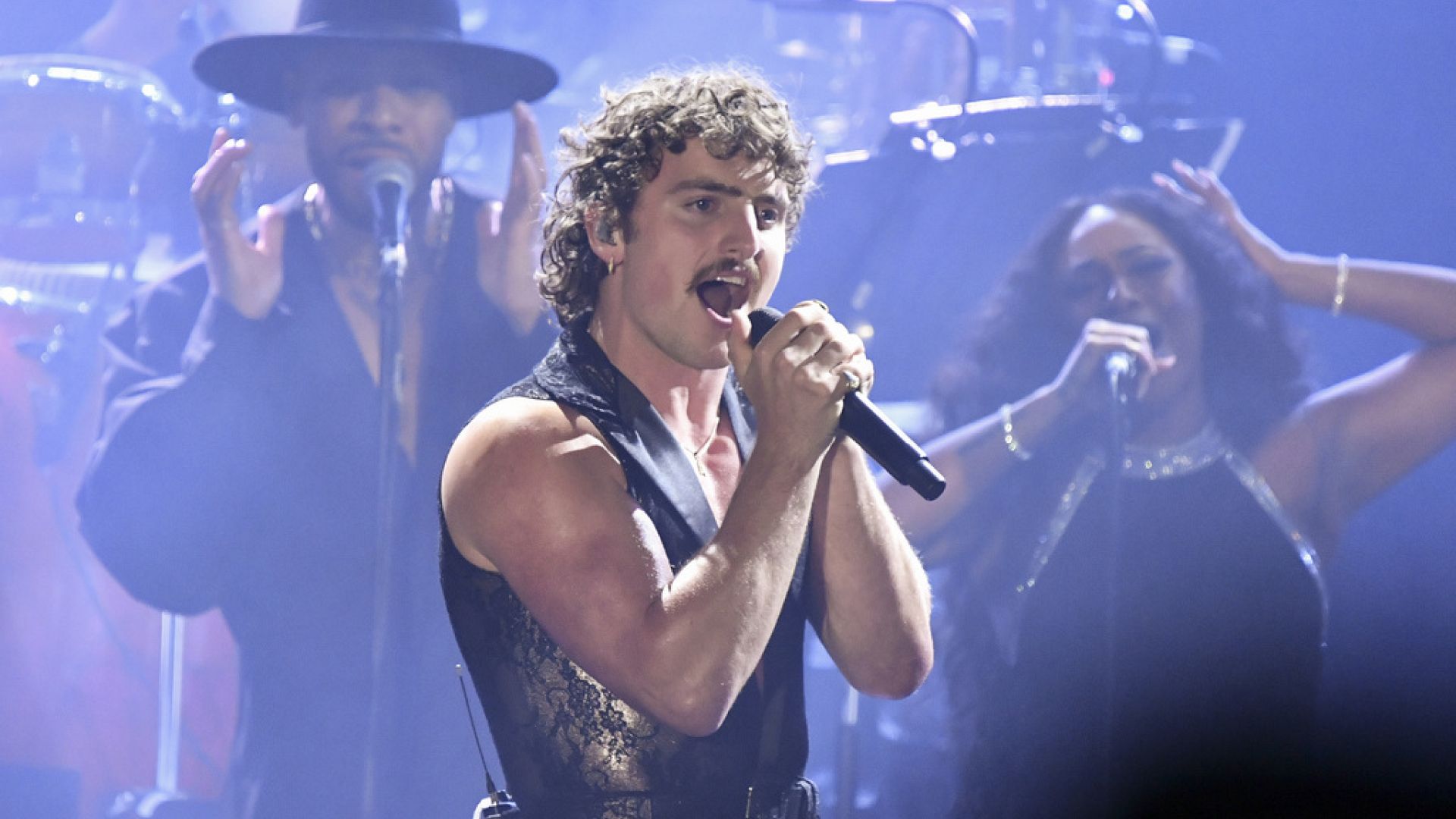 UK pop stars miss out on global bestseller charts for first time in 20 ...