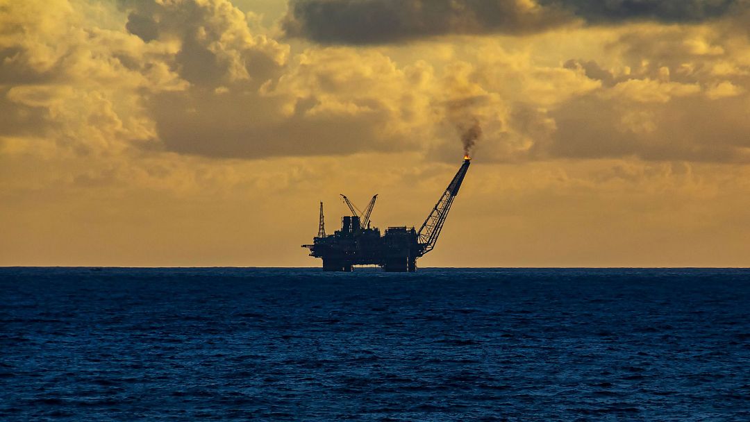 BP scraps renewables target, returns to oil and gas in strategy reset ...
