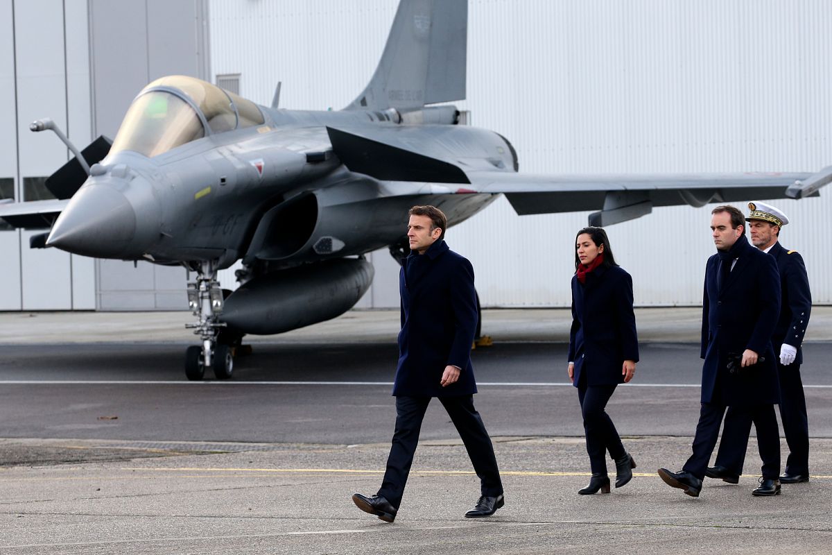 Can Europe build a credible nuclear deterrent without US support ...