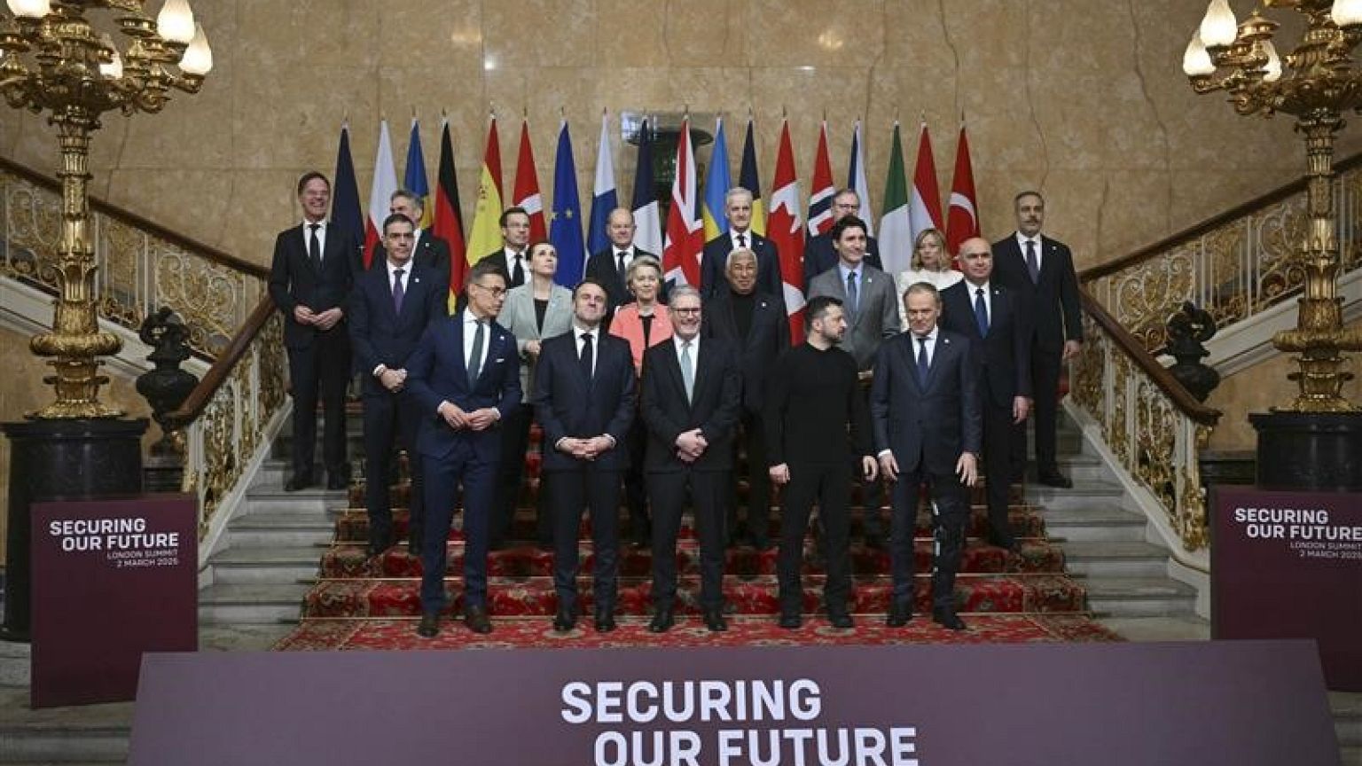 Leaders from Europe, Canada and Turkey meet in London on Ukraine | Euronews