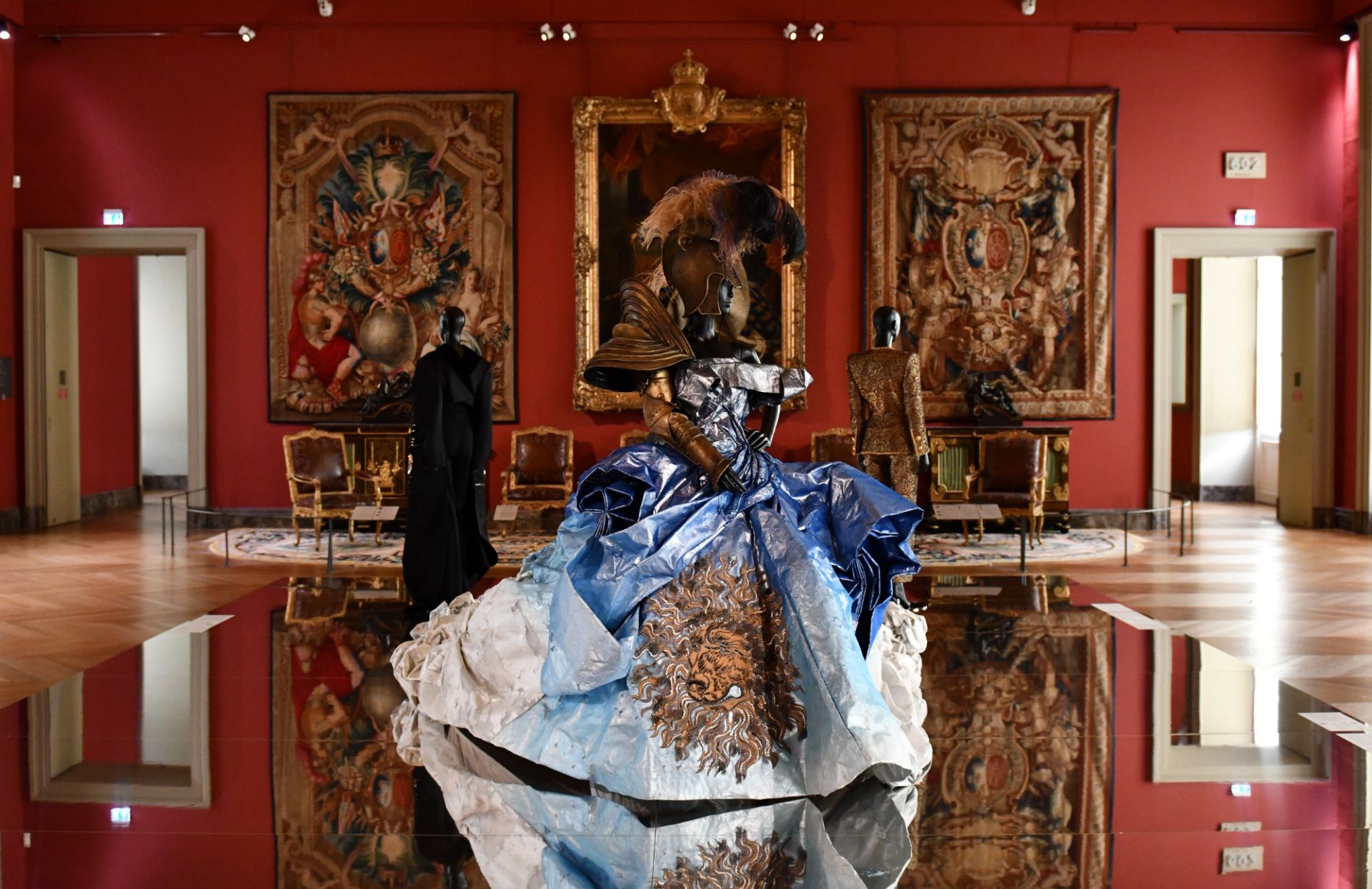 Food and fashion: Paris Louvre museum puts fine dining and haute ...