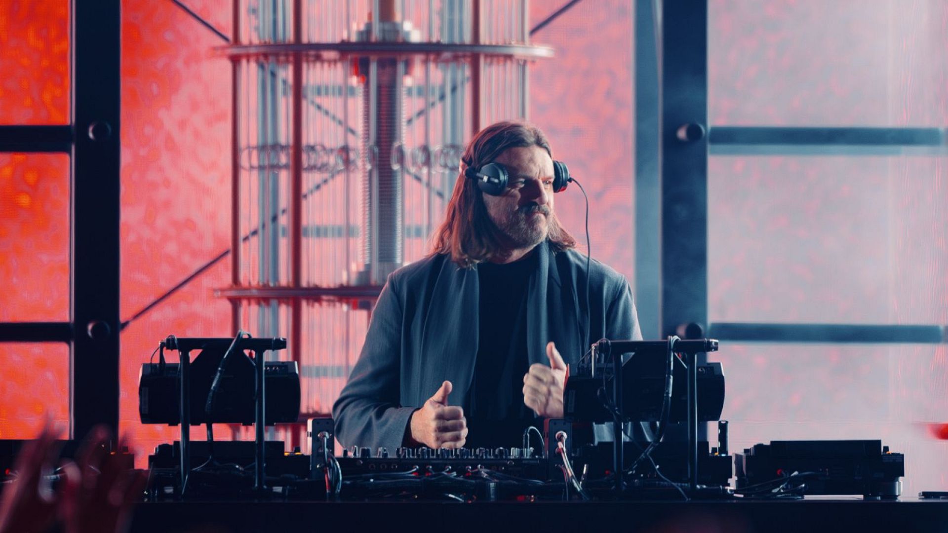 Video. My night at the Las Vegas' Sphere with DJ Solomun | Euronews