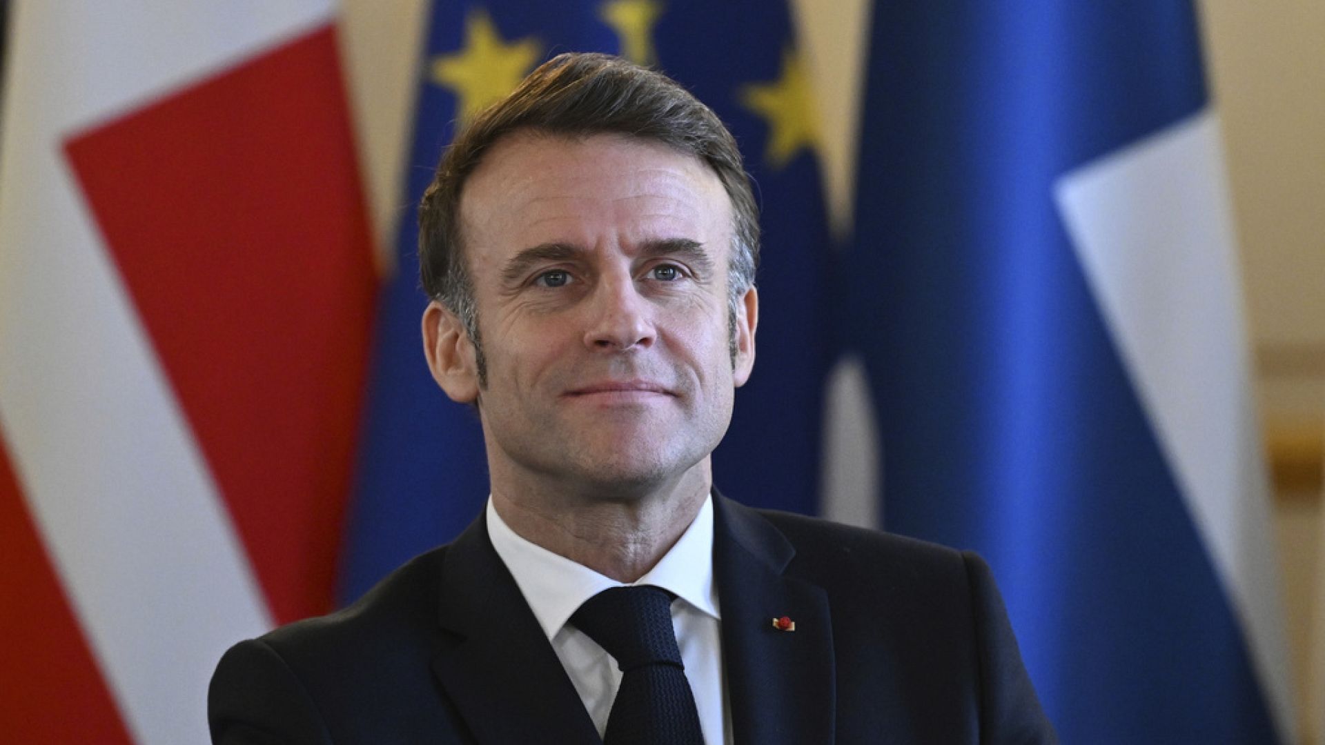 Emmanuel Macron afirma que "a Rússia é uma ameaça para França e para a ...