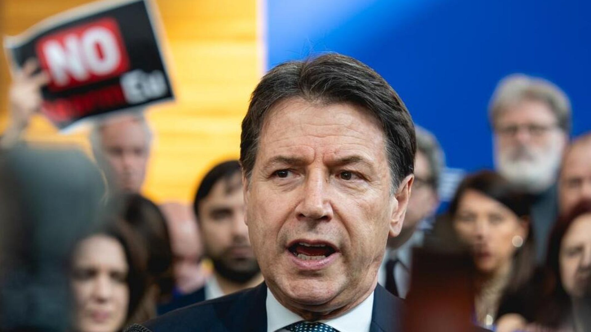 Difesa: L'ex premier italiano Giuseppe Conte contro il piano di riarmo ...