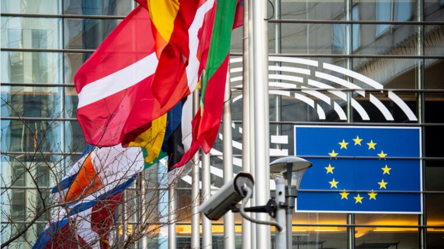 Σφραγίστηκαν τα γραφεία βοηθών του Ευρωπαϊκού Κοινοβουλίου στο πλαίσιο ...