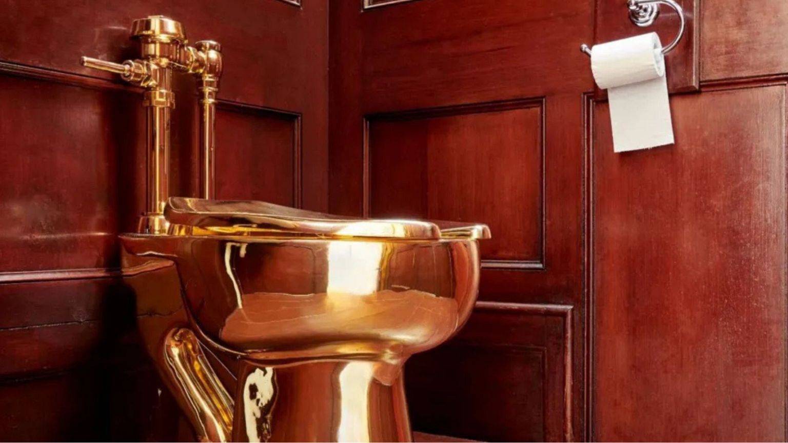 Jury convicts thieves who stole satirical golden toilet from Churchill ...
