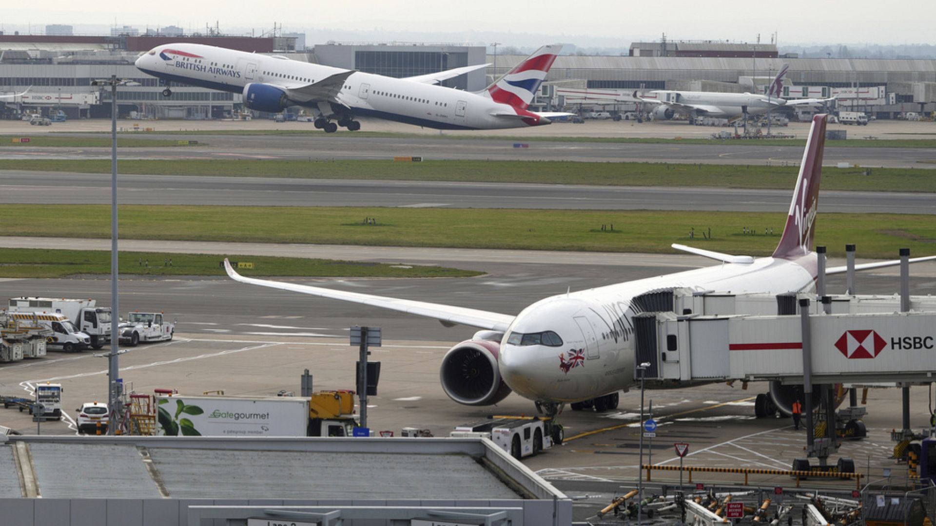 London Heathrow airport now 'fully operational' after electricity ...