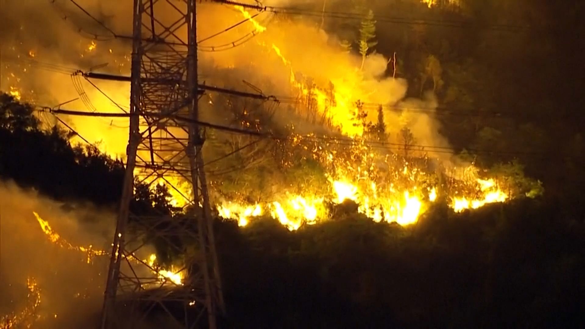 Video. Fires in western Japan cause damage and evacuations as battle ...