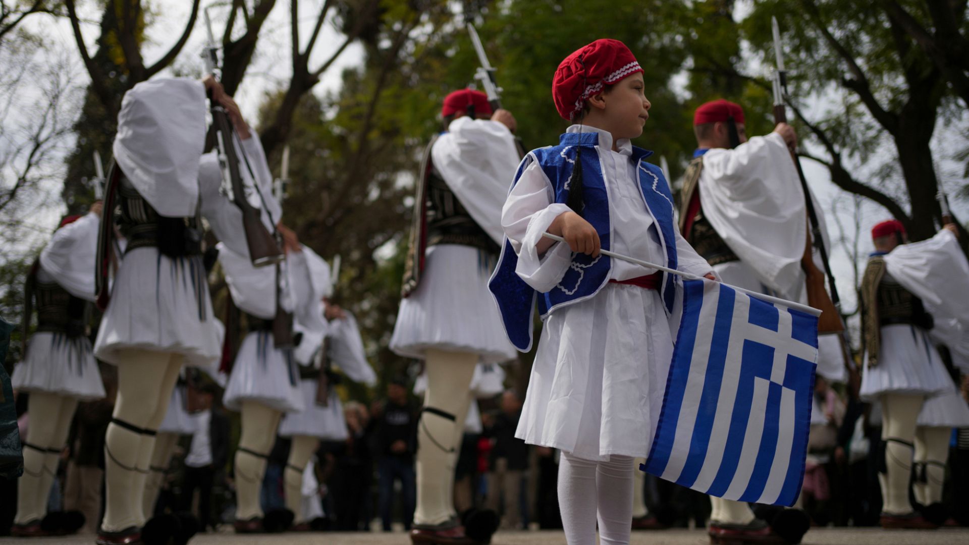 Video. Greece marks Independence Day with military parade and ...