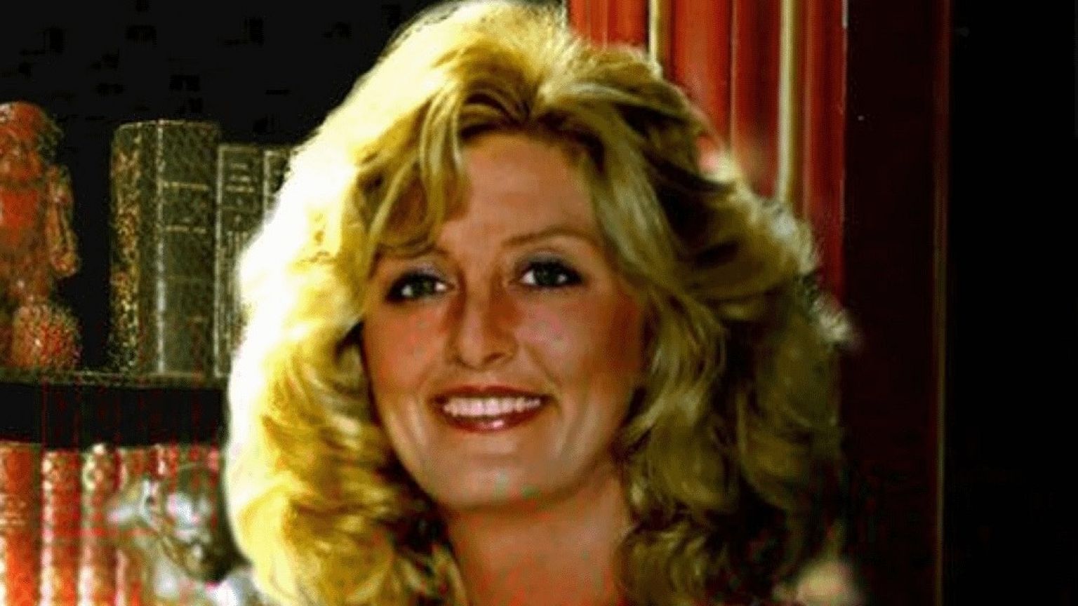 L.J. Smith, autora de "The Vampire Diaries", morre aos 66 anos | Euronews