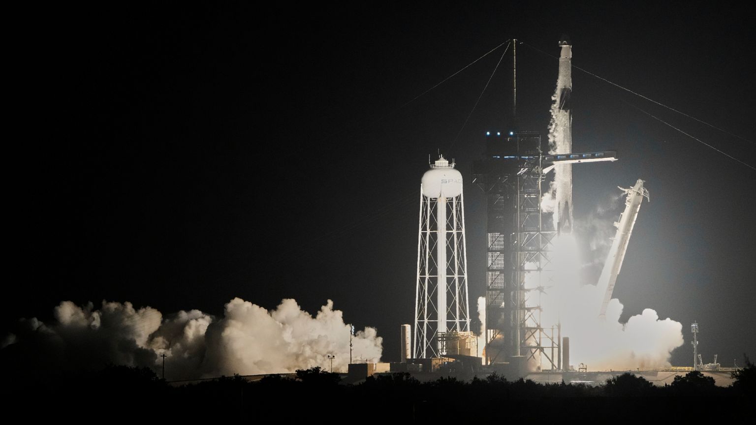 Bitcoin investor buys SpaceX launch for first rocket flight over North ...