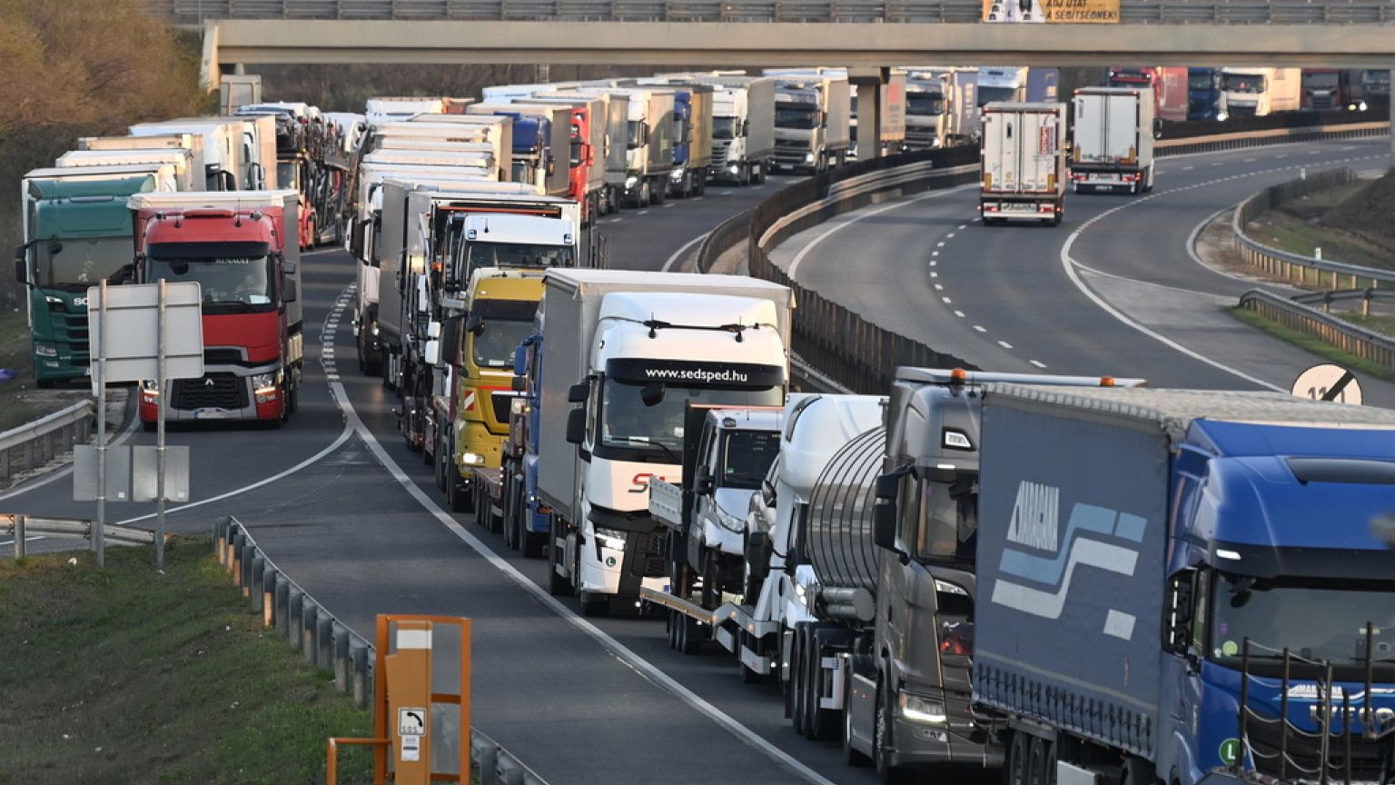 Austria shuts dozens of border crossings with Hungary and Slovakia due ...