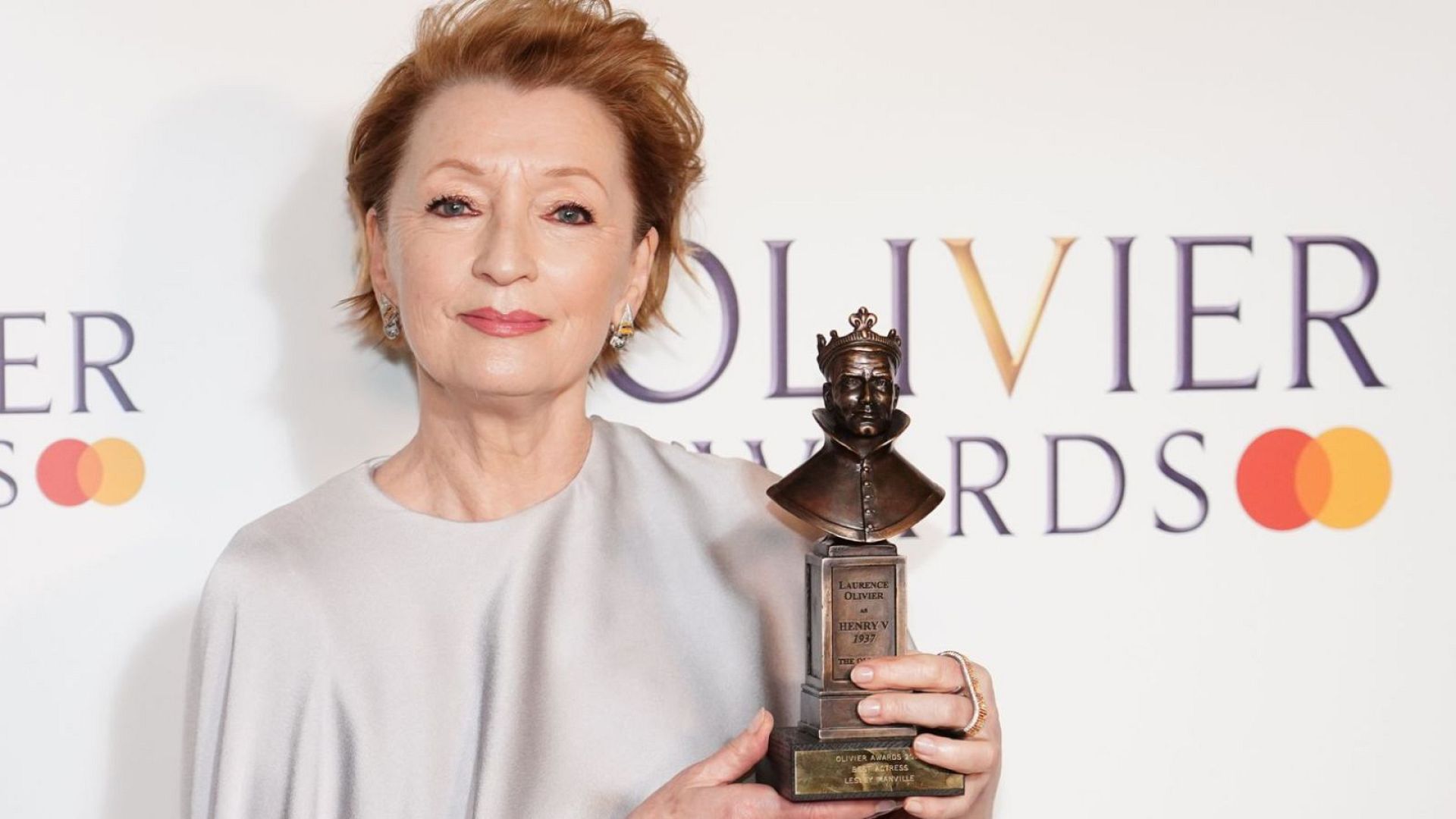 2025 Olivier Awards: Roald Dahl's dark side and Benjamin Button win big | Euronews