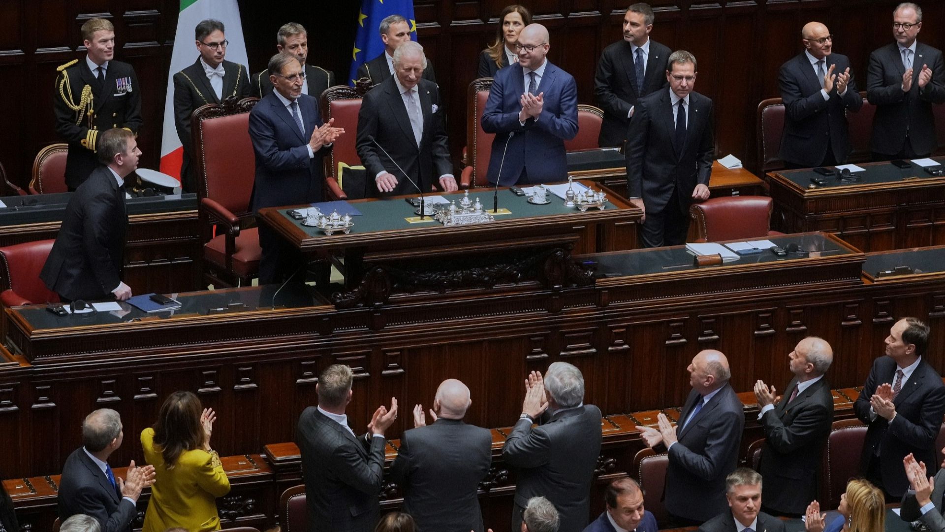 Pierwsze w historii przemówienie brytyjskiego monarchy do obu izb ...