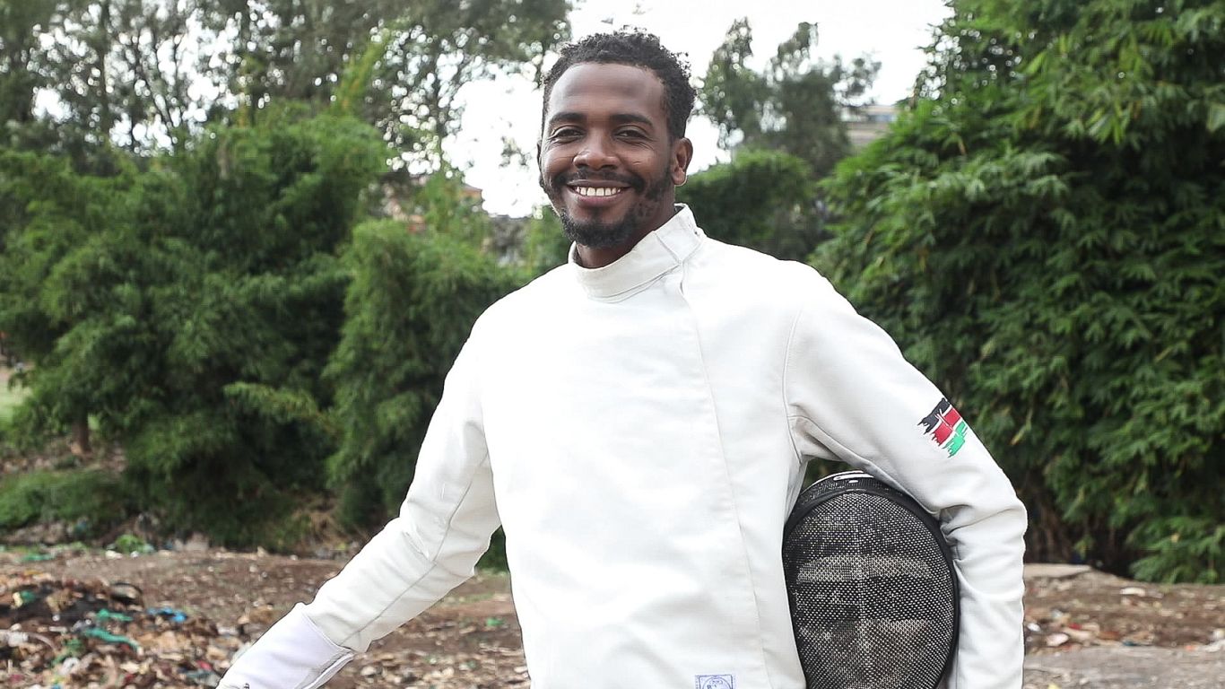 Watch: The fencing coach en garde against crime in Kenya | Euronews