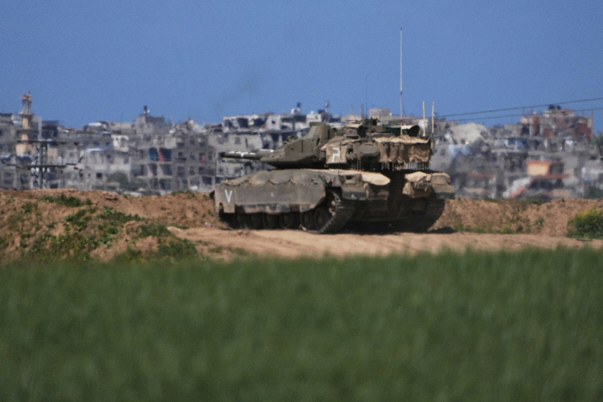 L'armée israélienne restera "indéfiniment" à Gaza, au Liban et en Syrie ...