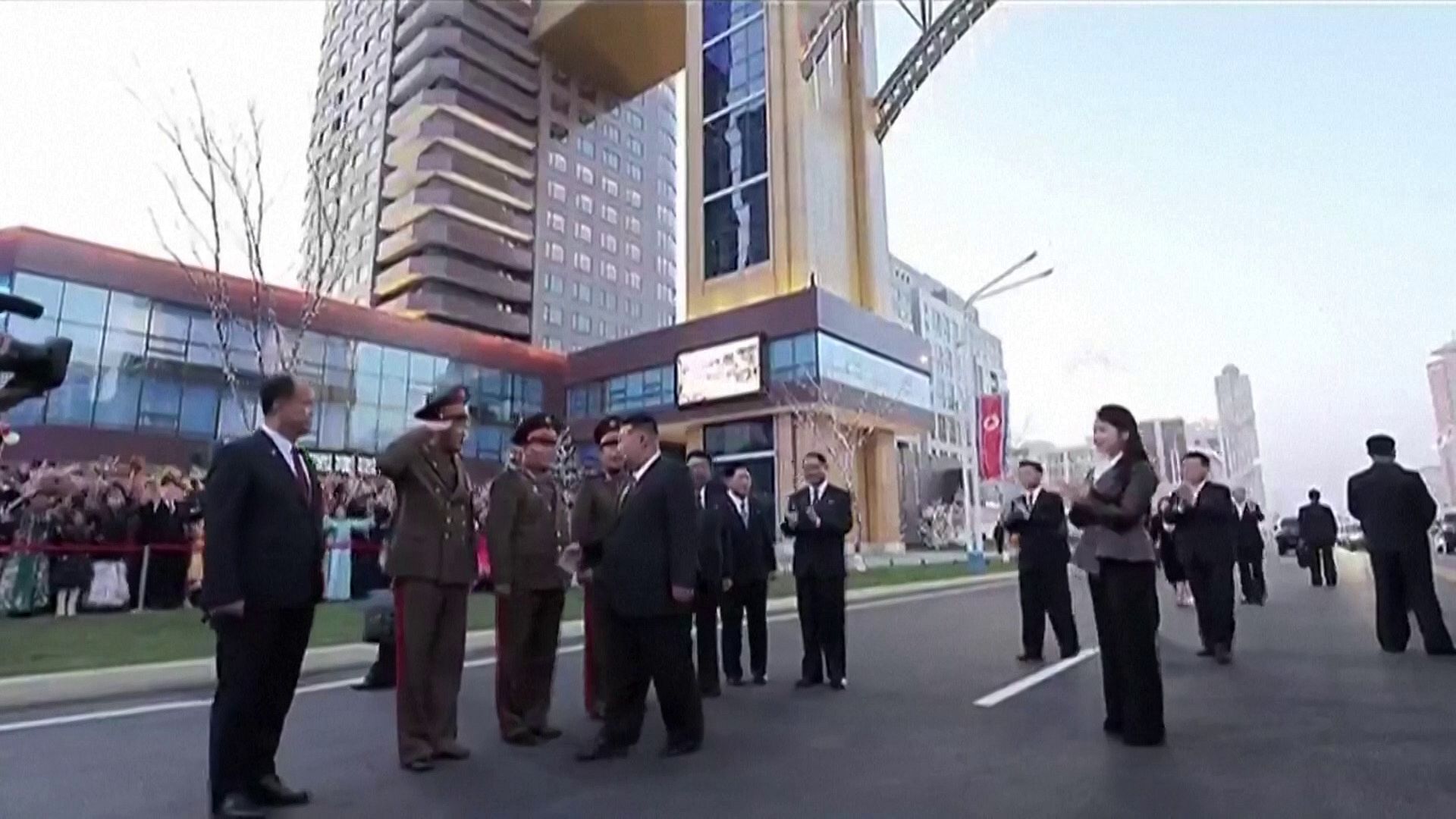 Video. Kim Jong-un makes appearance in Pyongyang alongside his daughter ...