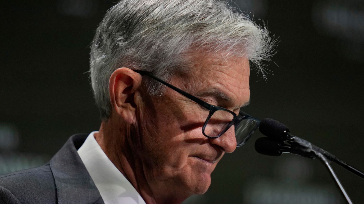 Investors flee US assets as Trump attacks Fed’s Powell and calls for ...