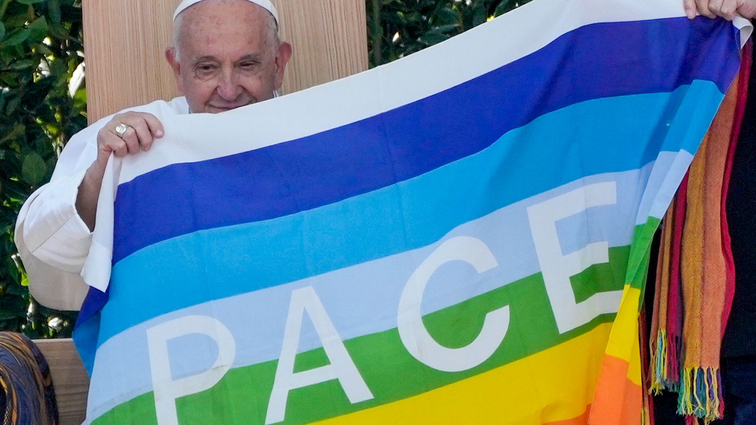 Papal exit offers rare diplomatic chance for global peace | Euronews