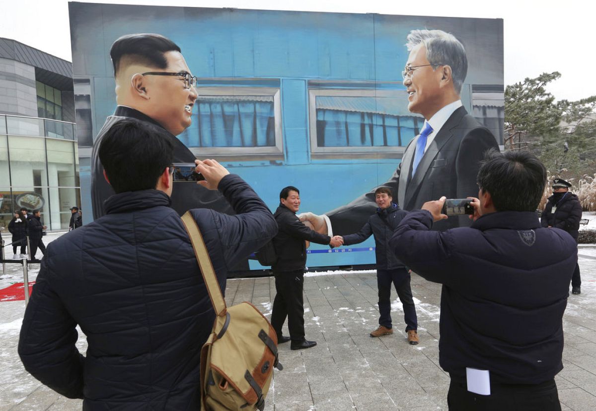 Former South Korean President Moon Jae-in indicted on bribery charges ...