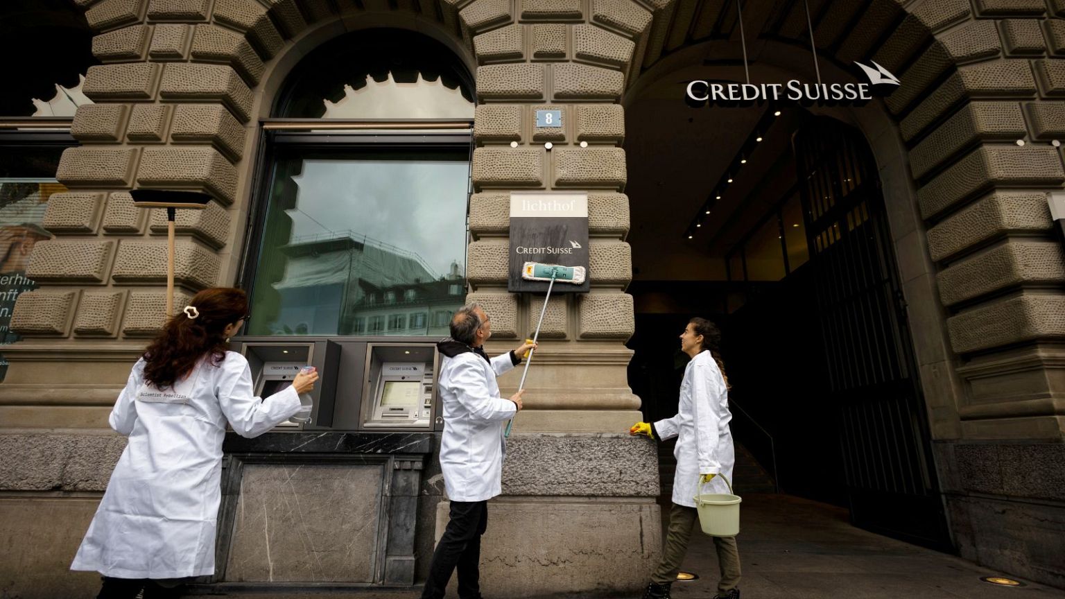 From the lab to the streets: Do scientists at climate protests shift ...