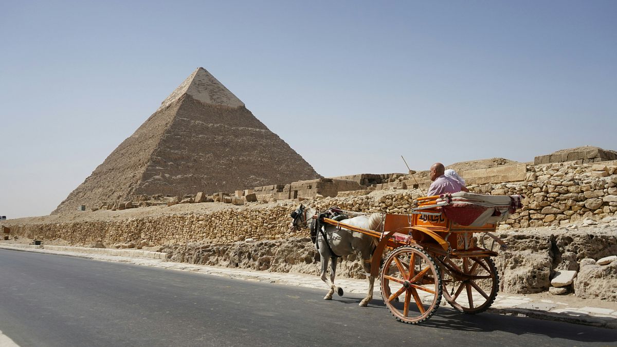 Egypt travel: Pyramids of Giza revamp project hopes to curb congestion ...