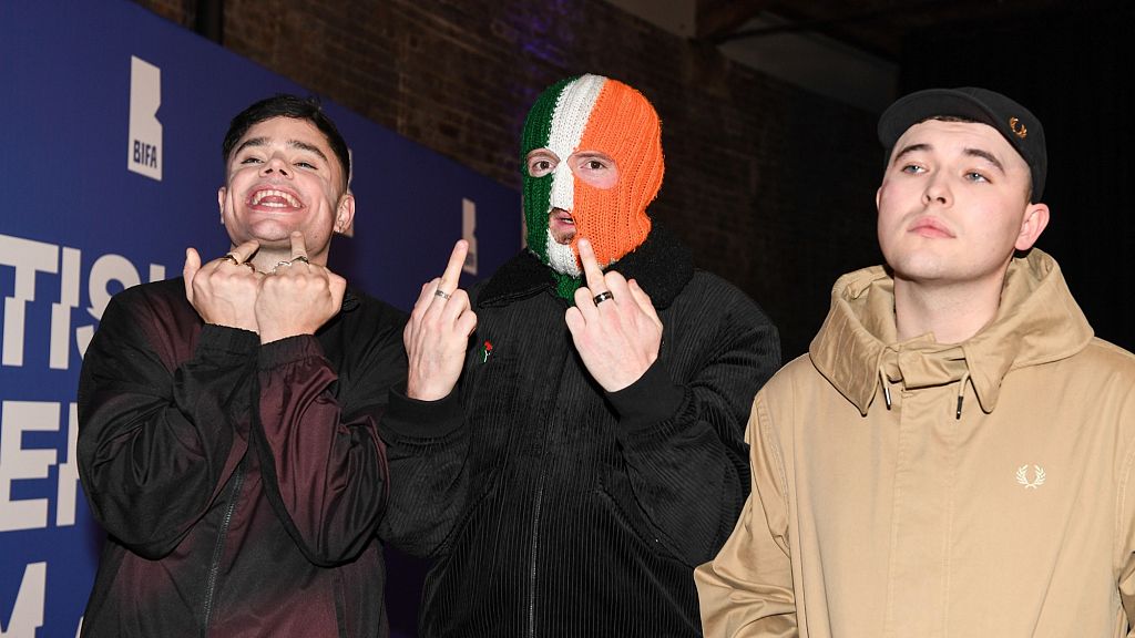 Kneecap rapper Liam Óg Ó hAnnaidh bailed over terror charge in London ...