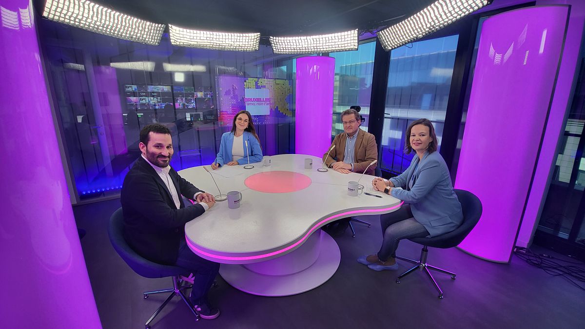 'Bruselas, ¿te quiero?' El PP europeo en Valencia - ¿Un congreso ...