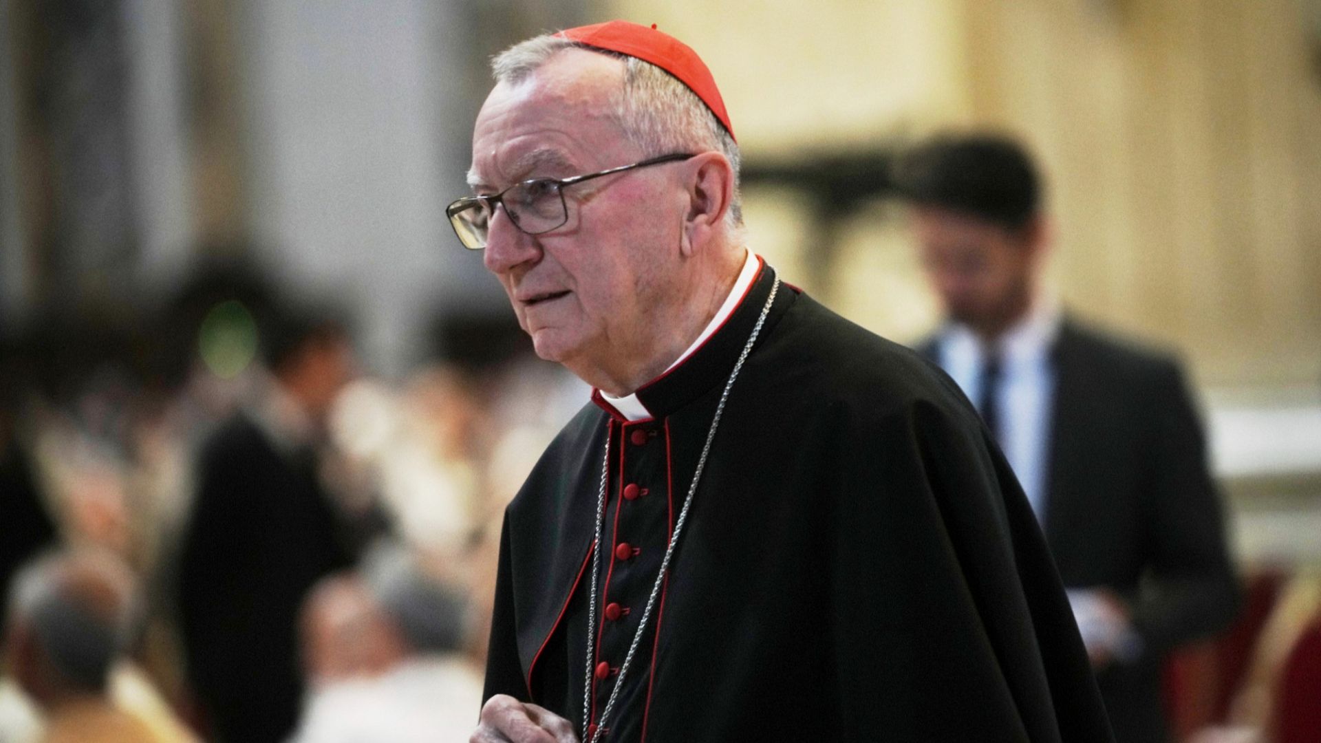 Qui sera le prochain pape ? Nous avons posé la question à des chatbots ...