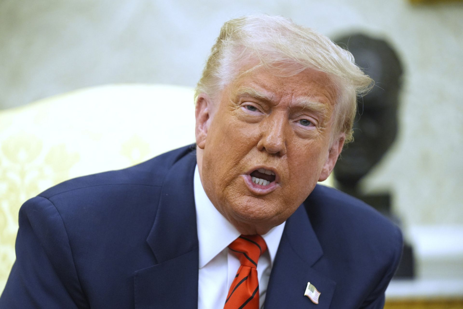 El nuevo primer ministro de Canadá, Mark Carney, se reúne con Donald Trump para tratar los lazos ...