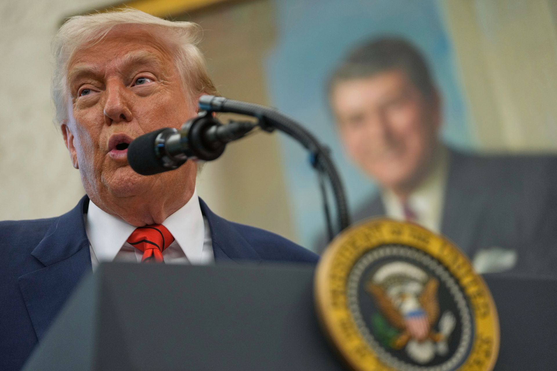 Trump says air strikes on Yemen will stop as Oman confirms ceasefire ...