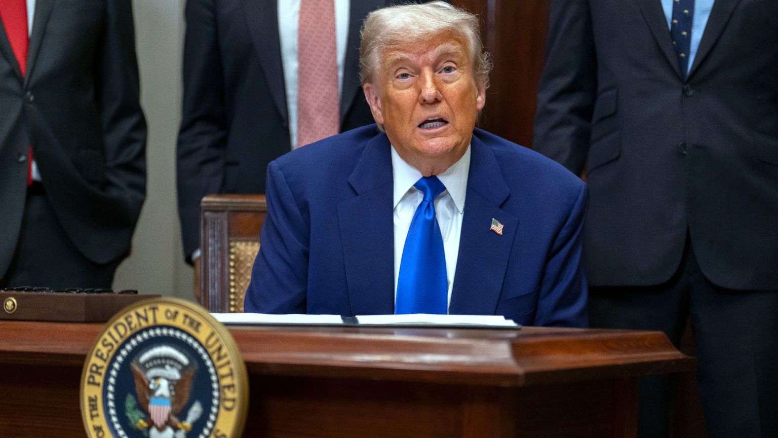 Donald Trump culpa a Alemania y la UE de los elevados precios de los medicamentos en EE.UU ...