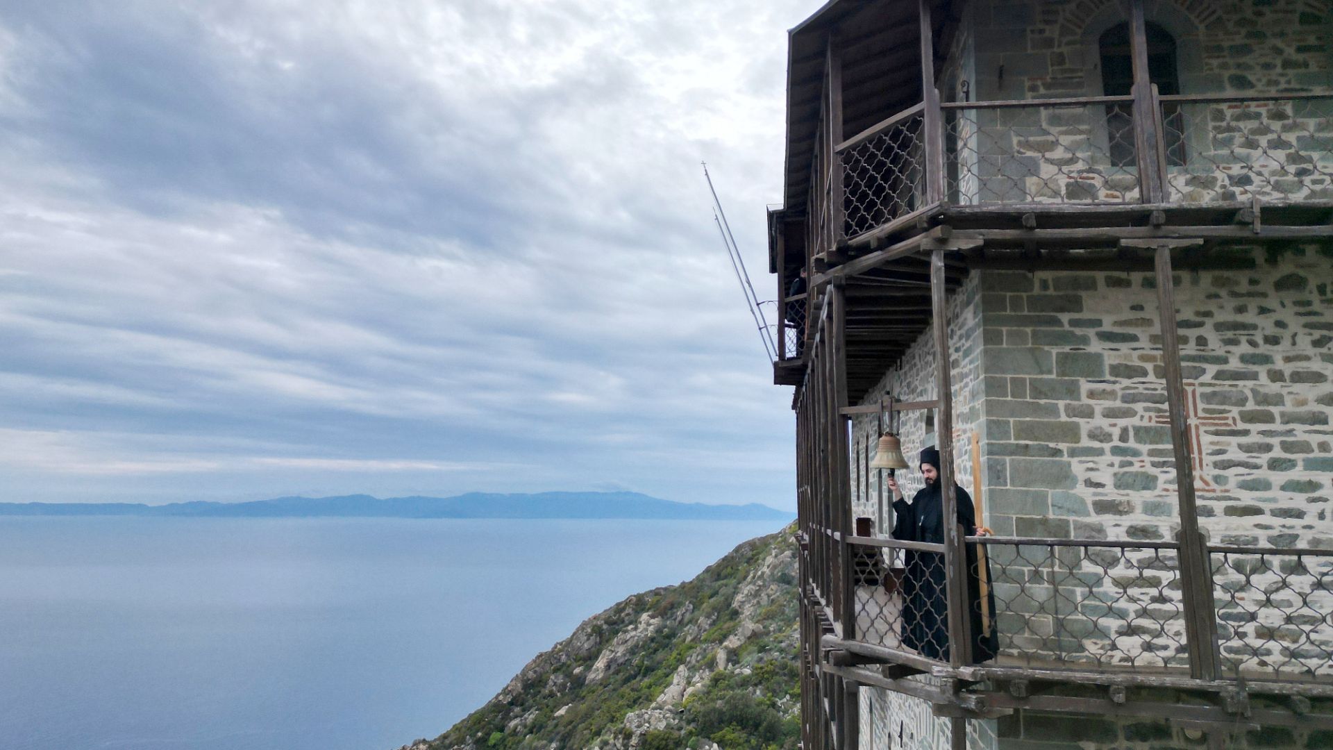 Video. Il monastero del Monte Athos ospita una comunità ortodossa ...