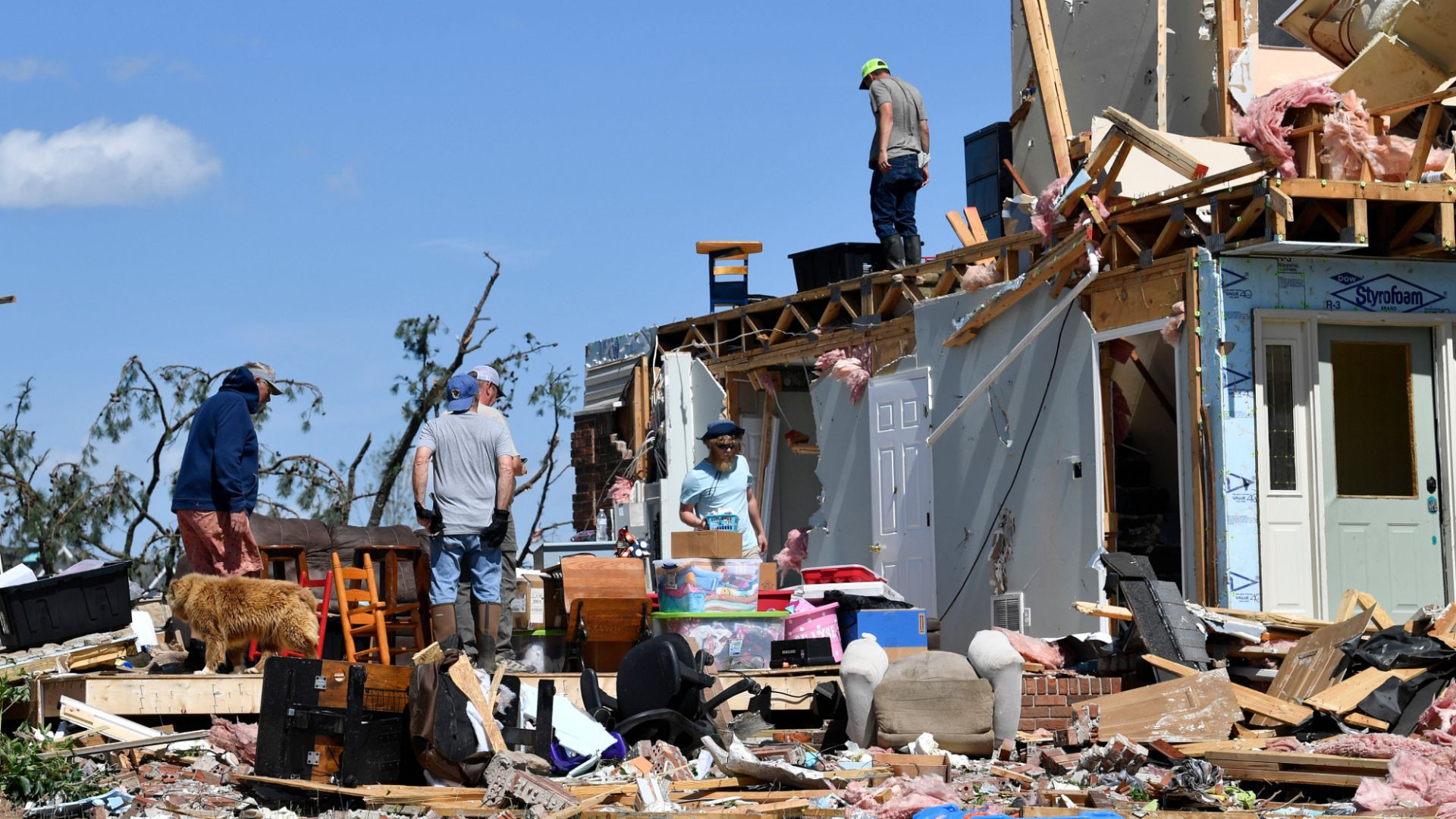 Video. Kentucky tornadoes leave trail of devastation with more storms ...