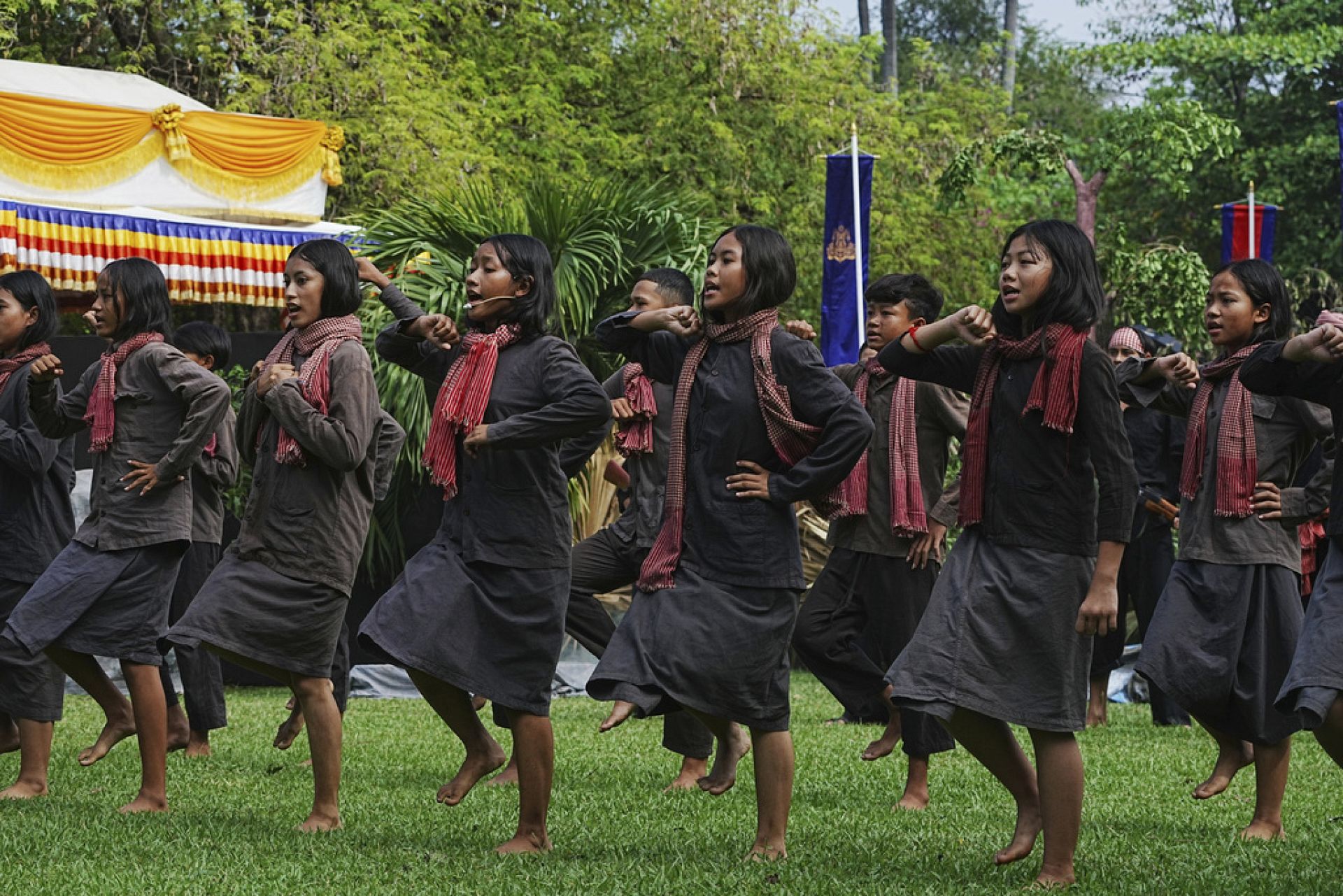 Cambodia commemorates victims of Khmer Rouge genocide on its 50th ...