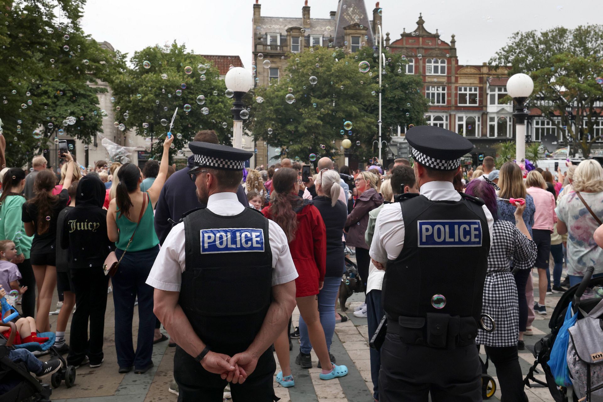 UK police arrest six people after asylum seeker hotel protest turns ...
