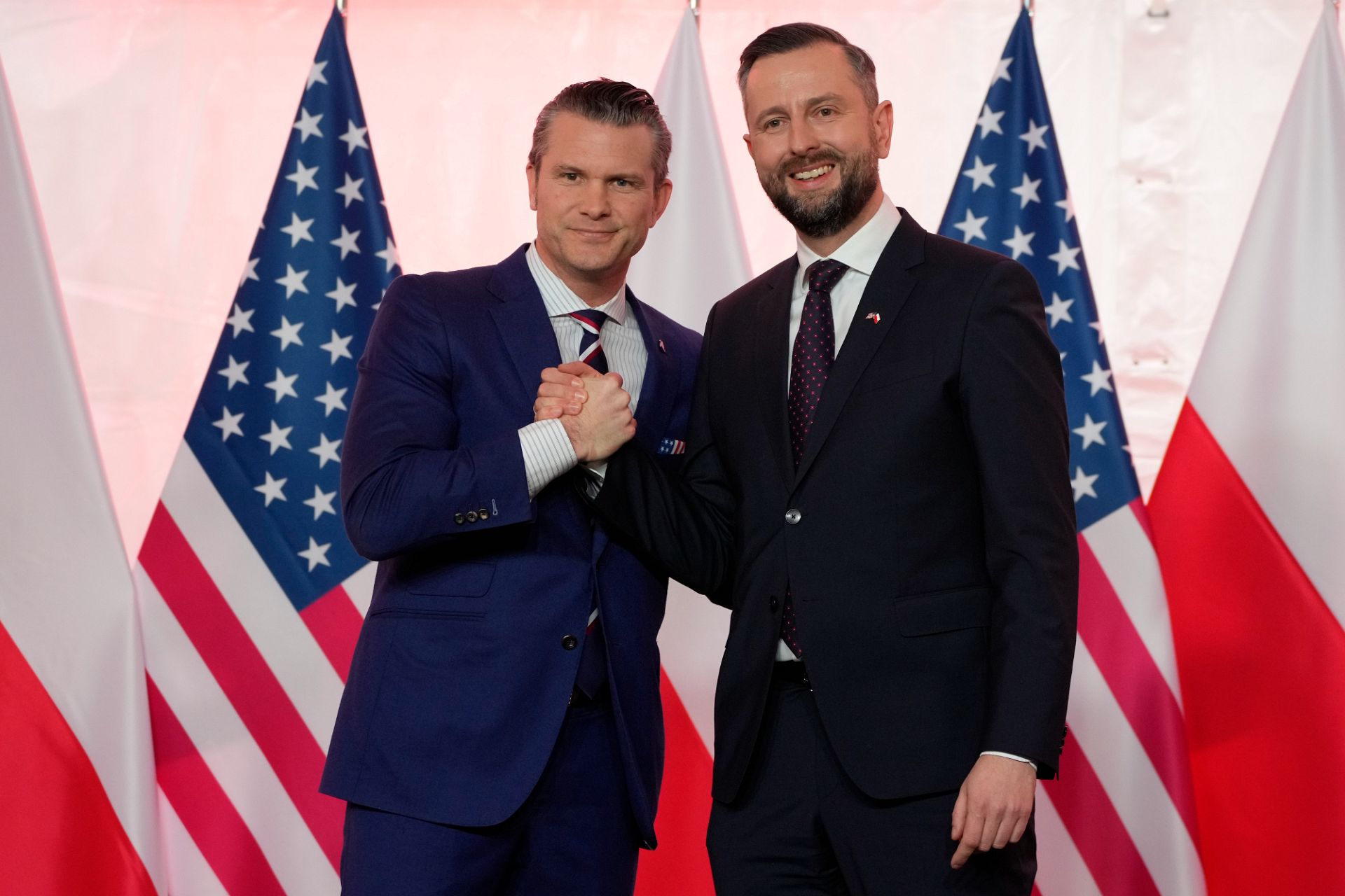 Karol Nawrocki pojedzie do USA. Spotka się z Donaldem Trumpem | Euronews