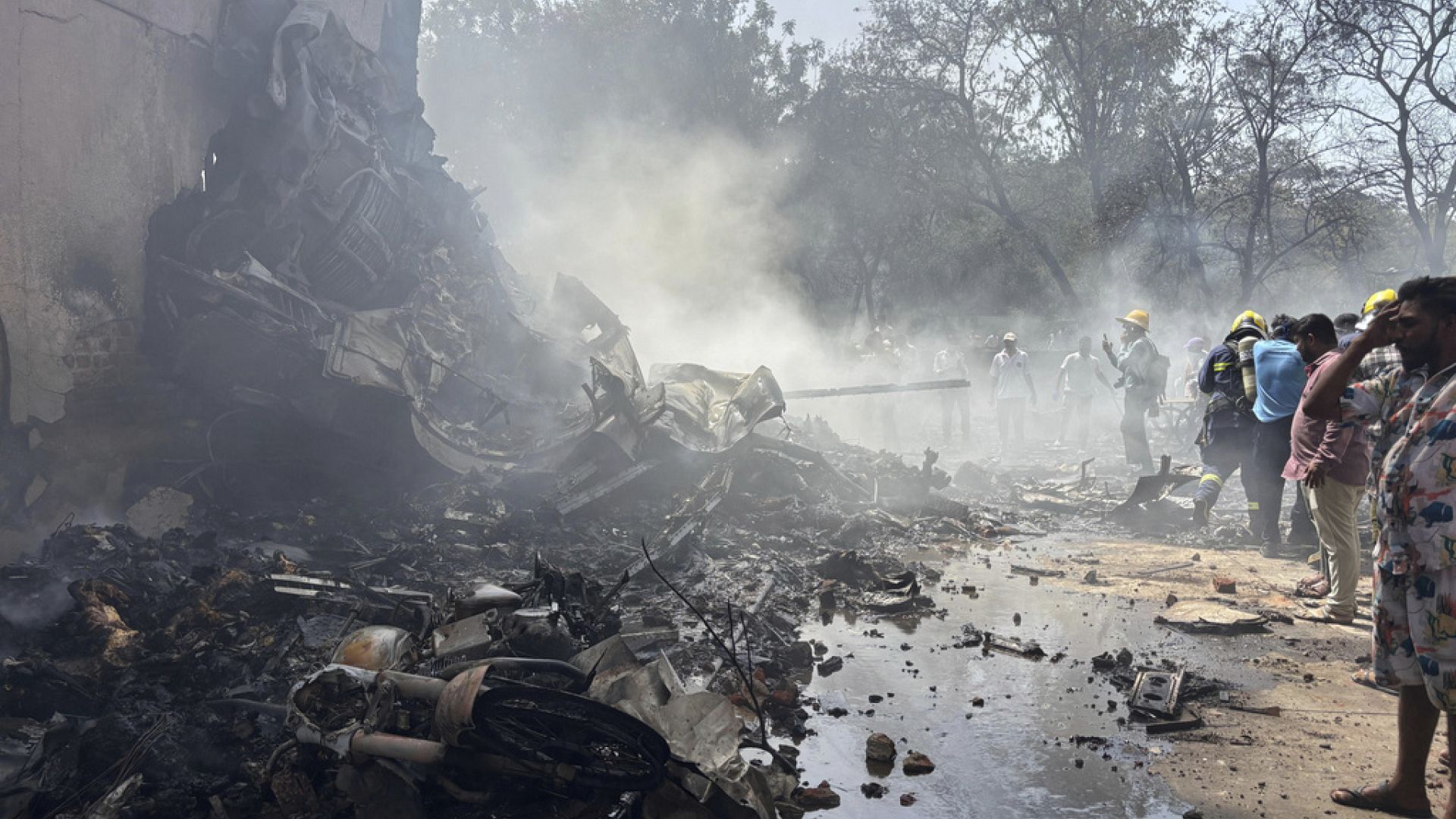 "Le passager du siège 11A" : un seul survivant dans le crash du vol d ...