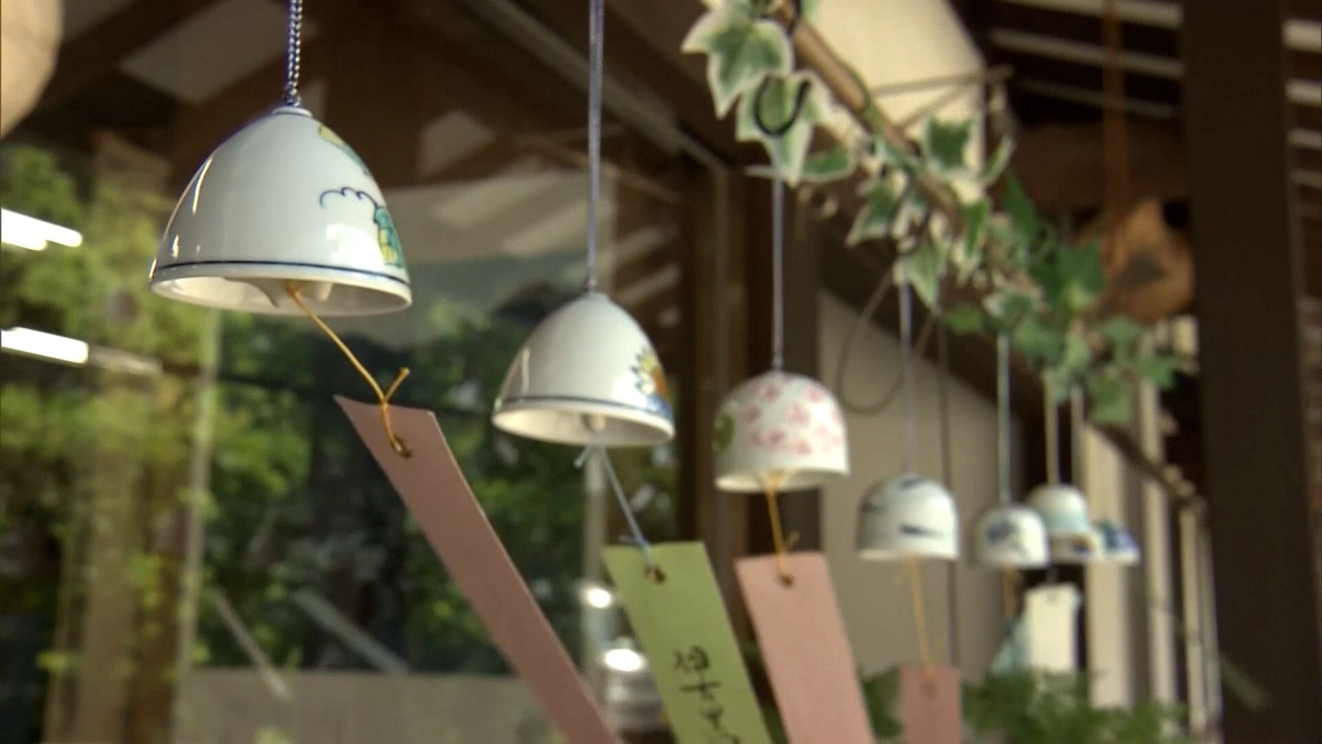 Video. Porcelain wind chimes ring in summer in Japanese pottery town ...
