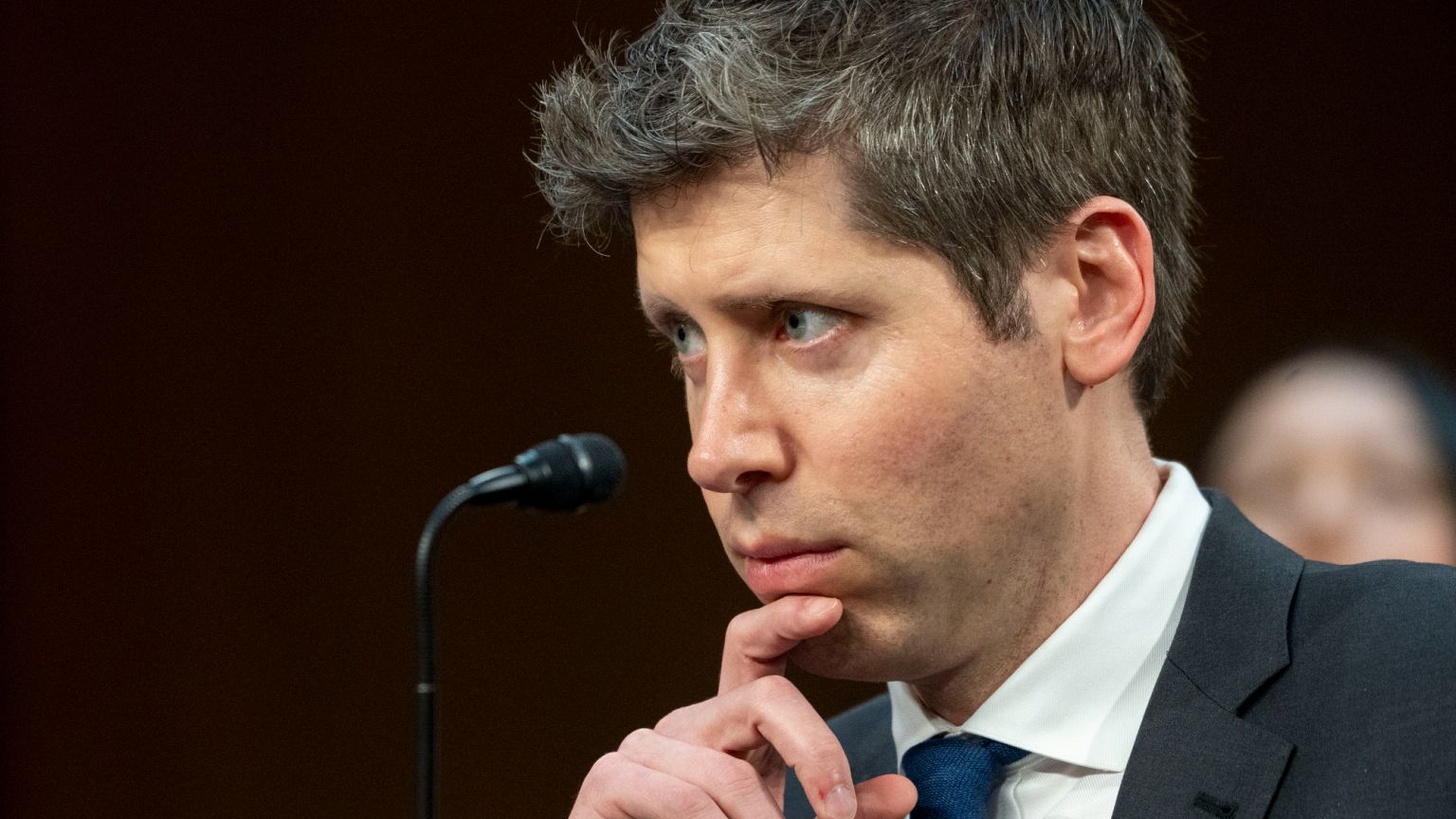 Meta offering $100 million signing bonuses to OpenAI talent, says CEO Sam Altman | Euronews
