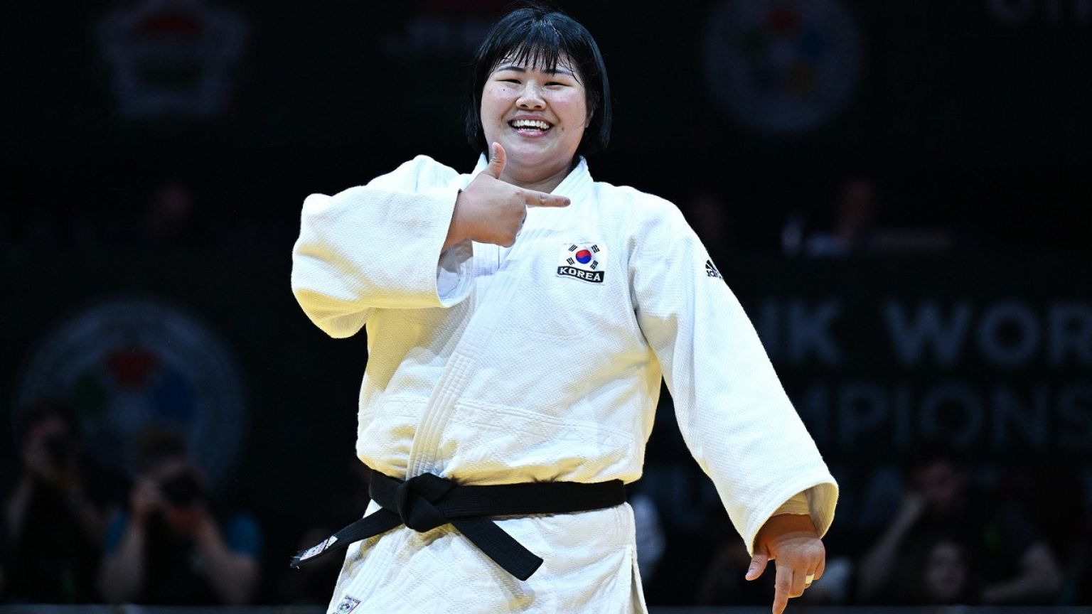 Judo: Kim strikes gold for Korea, Tasoev defends heavyweight crown on ...