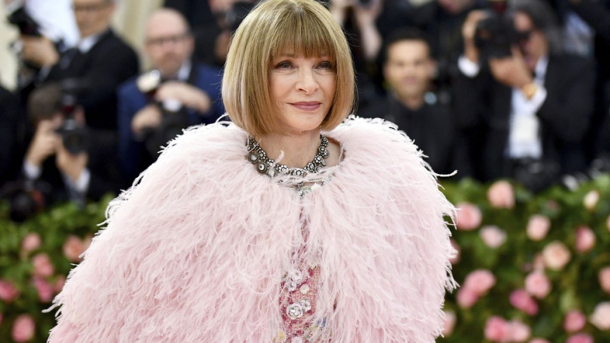 Távozik az amerikai Vogue éléről Anna Wintour csaknem 40 év után | Euronews